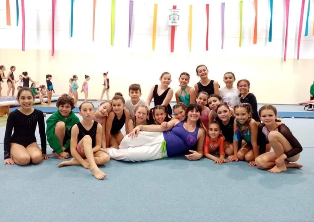 Ginástica – Grupo Recreativo e Dramático 1º de Maio de Tires